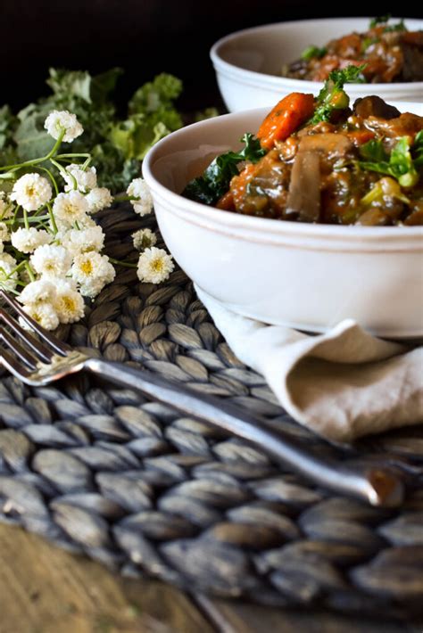 Vegetable Bourguignon Avi Pie