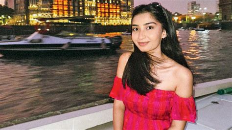 Your Guide To Acing Campus Style As The New College Year Begins