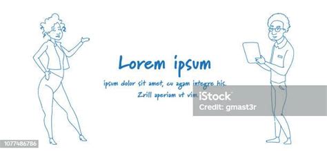 태블릿 비즈니스 프레 젠 테이 션 개념 여성 남성 캐릭터 전체 길이 가로 복사 공간 스케치 낙서를 사용 하 여 사업 여자 가리키기에 대한 스톡 벡터 아트 및 기타 이미지