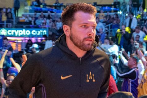 Major Update On Lakers Luka Doncic Madelyn Cline Dating Buzz Heavy