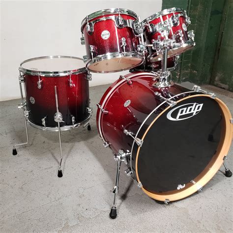 Pdp Concept Maple 5 Piece Shell Pack 22 10 12 16 Red To Black Sparkle Fade The Drum Den Of