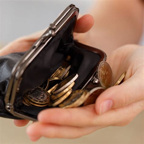 За запорите в периода на извънредното положение