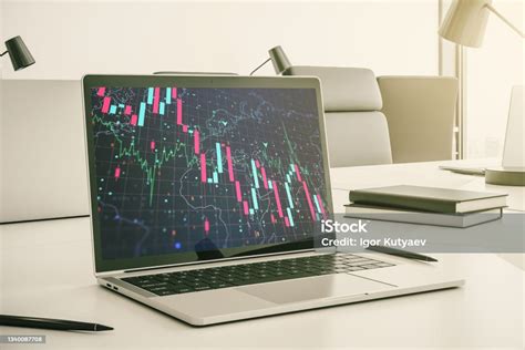 현대 노트북 화면에 위기 차트 일러스트의 창조적 인 개념 글로벌 위기 와 파산 개념 3d 렌더링 0명에 대한 스톡 사진 및 기타