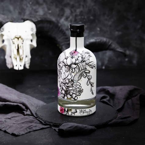 Fiore Nero — Hartshorn Distillery