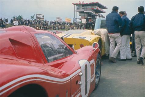 Carroll Shelby Creator Of The Legendary Cobra Dies At Age 89 Carscoops