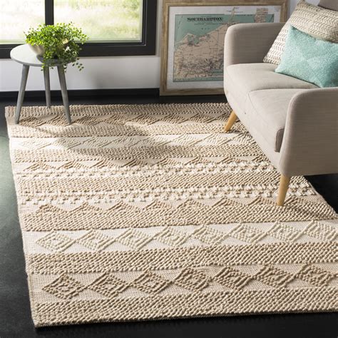 Safavieh Handmade Natura Carly Geometric Braided Wool Area Rug For