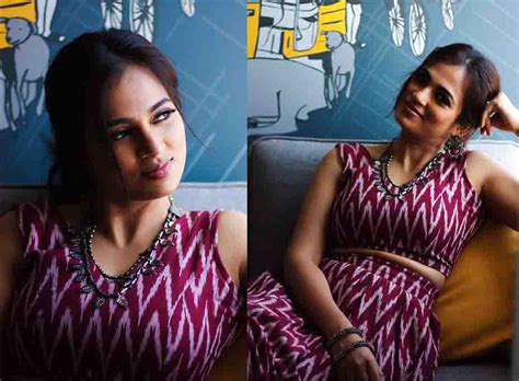 Latest Photos Of Ramya Pandian Filmy