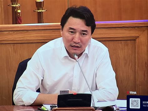 Дэнс мн Сэтгүүлч Т Шинэбаяр On Twitter Мөнхбаатар тэгээд яах гээд байгаа юм Москвагаас буу