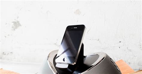 Review JBL OnBeat Air WIRED