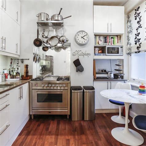 How To Choose Dining Tables For Small Spaces