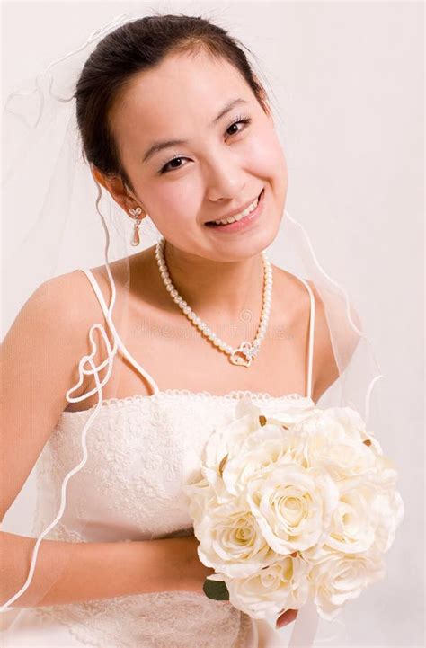 Beautiful Chinese Bride Stock Image Image Of Wedding 7256791