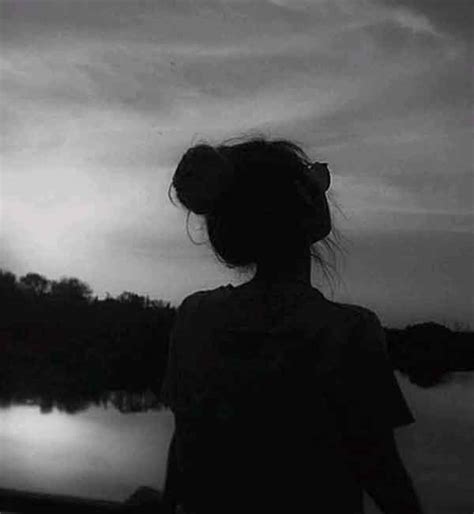 پروفایل غمگین دخترانه بدون متن 2024؛ بدون چهره فیک برای گول زدن مخاطبین خود گـُـ ـلـی مُــــב