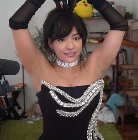 Cinna Elegant Armpits R Twitch Armpits