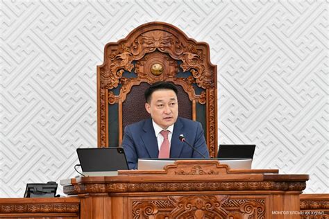 Зөвшөөрлийн тухай хуульд нэмэлт өөрчлөлт оруулах тухай хуулийн төслийг анхны хэлэлцүүлэгт