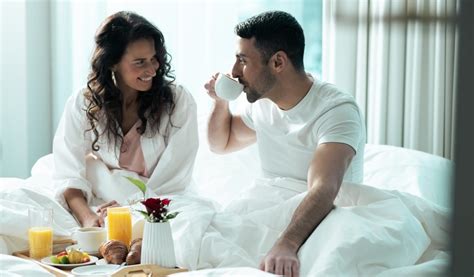 7 Ways To Make Your Honeymoon Extra Romantic Intimacy Advisor