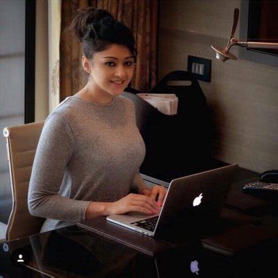 Desi Girls On Twitter Https T Co Yfilstum F Twitter