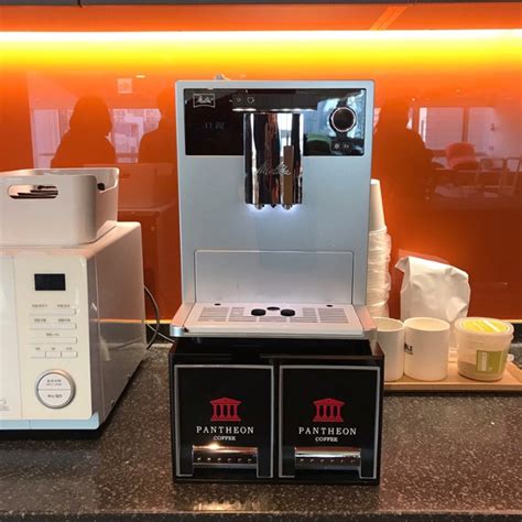 전자동커피머신렌탈 설치사례 독일명품 밀리타ci슬러지통확장형 강남 중고나라 사무실커피머신설치 판테온커피 판테온커피