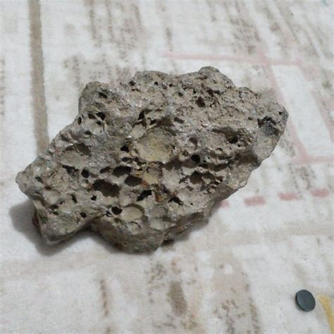 Meteorite Fragment Put Up For Sale For 150 000 In Türkiye Iha News