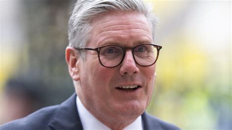 Keir Starmer Attempts A Bonfire Of The Quangos As He Tells Ministers To Take Responsibility