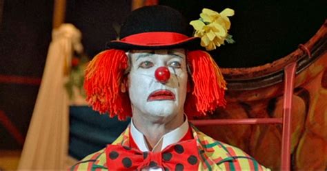 The Complete Guide To Videocassette Movies O