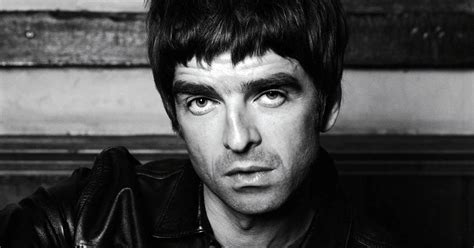 Noel Gallagher Estrena Pretty Boy Junto A Johnny Marr De The Smiths