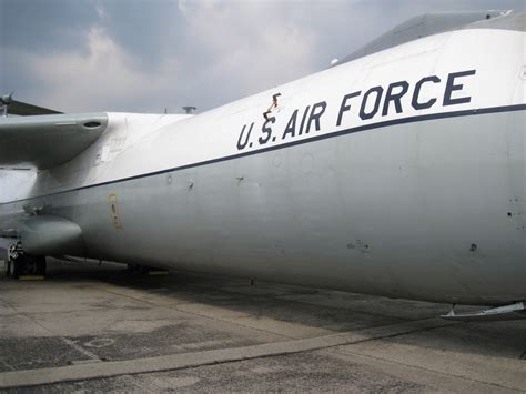 C 141c Starlifter Walk Around Page 2