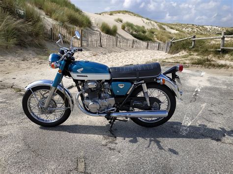 Restauration HONDA CB250 K2 de 1970