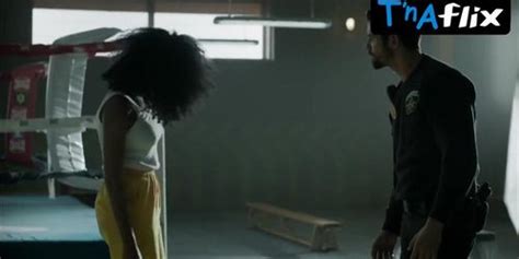 Berta Vazquez Breasts Scene In Locked Up Tnaflix Com