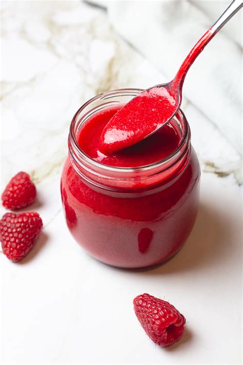 Sugar Free Raspberry Purée Plated Focus