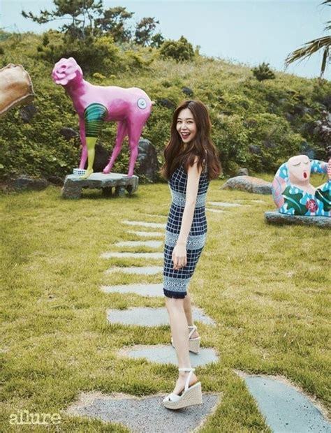 Baek Jin Hee Berita Foto Video Lirik Lagu Profil And Bio Halaman Utama Baek Jin Hee