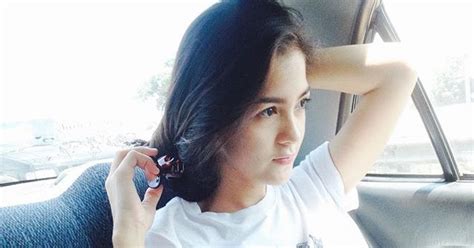 Cerita Eksibisionis Jangan Sampai Papa Mama Tahu Yah Dek Part 1