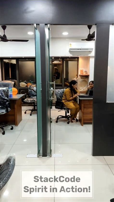 Stackcode Training Institutes From Textbooks To Real Tech Careers