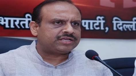 Bjp Leader Vijender Gupta Demands Implementation Of Ayushman Yojana In Delhi Amar Ujala Hindi
