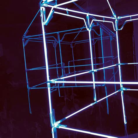 រូបថតប្រចាំសប្តាហ៍៖ រូបភាពខ្លះៗ នៃប្រវត្តិ ការវិវត្ត និងបច្ចេកទេសនៃផ្ទះឈើខ្មែរ ដកស្រង់ចេញពីសៀវភៅ