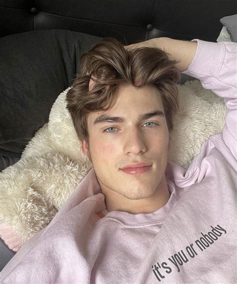 John Logan Off Campus Blonde Guys Beautiful Men Faces Beautiful Men