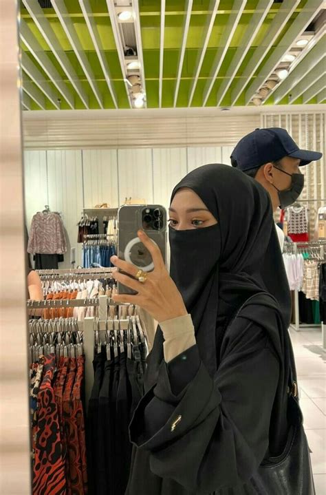 Hijabi Mirror Selfie Hijab Fashion Inspiration Muslim Fashion