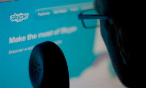update your skype now users discover code that can crash your account