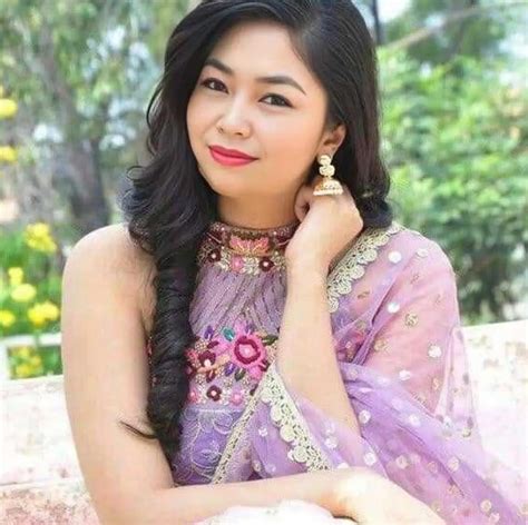 Хөхний клиник Хөхний эхо буюу хэт авиан шинжилгээ гэж юу вэ Хөхний эхо буюу хэт авиа нь дууны