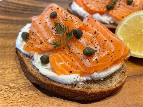 연어 And 가지두부 브루스케타 만들기 레시피