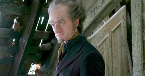 Meet Count Olaf In Netflixs Lemony Snickets A Series Of Unfortunate Events Trailer