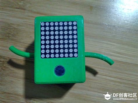 点阵led卖萌表情包假唱机器人 Df创客社区