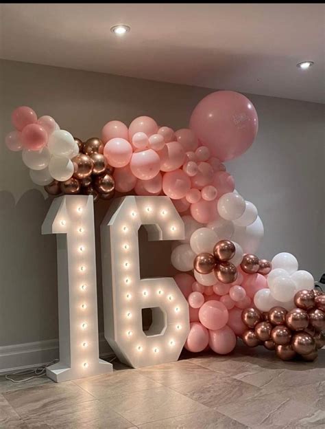 Pin By Jenn Thomas On Sydney Sweet 16 Sweet 16 Party Decorations