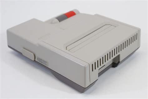 Av Famicom Console “new Famicom” Controller X2 Ac Adapter Av Cable