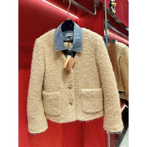 Пальто Miu Miu Зима размер 50 цвет бежевый Акрил купить по выгодной цене в интернет