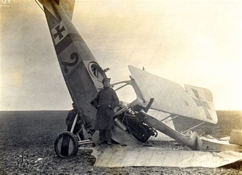 Crashed Rumpler C I Near Boiry Saint Martin January 1917 Erster Weltkrieg Kriegerin