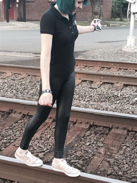 Sin Título Latex Girl Leather Leggings Leggings