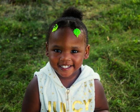 Premium Photo Portrait Of Cute Girl Smiling