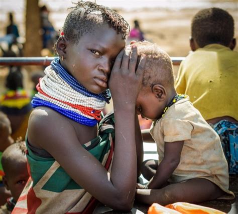 700000 Niños Al Borde De La Muerte Por Hambre En El Este De África