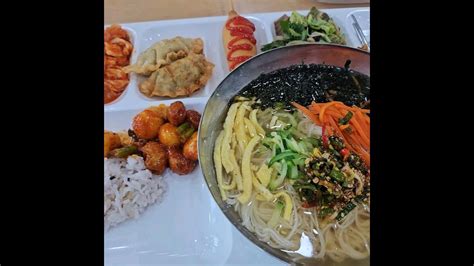 맛있는 회사급식잡곡밥 잔치국수 모듬튀김 볼어묵떡조림 도토리묵야채무침 김치 직장인 회사점심 회사급식 Koreanfood Youtube