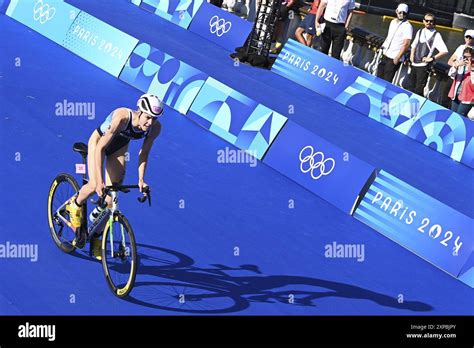 Beaugrand Cassandre Fra Triathlon Mixed Relay During The Olympic Games Paris 2024 On 5